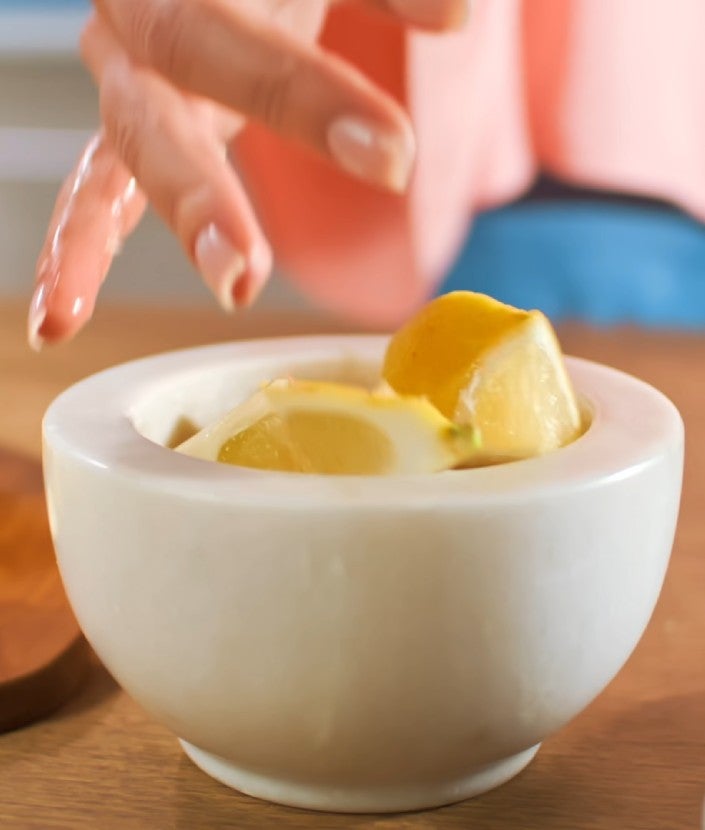 Lemon vanilla iced coffee spritz |NESCAFÉ® México